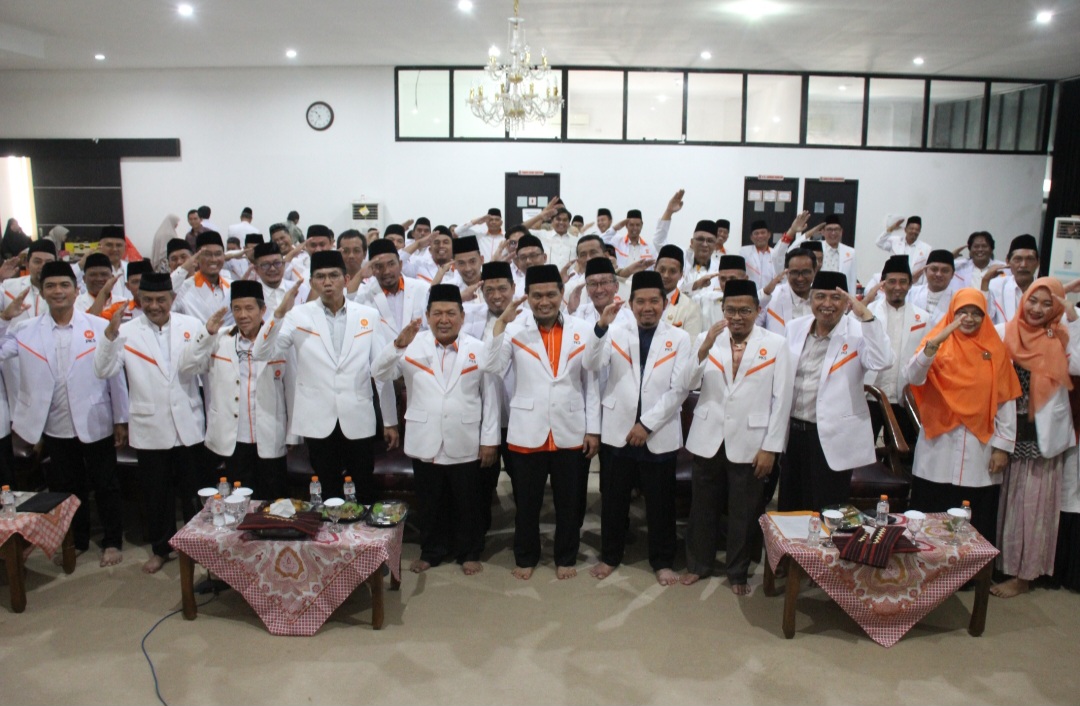 55 Aleg Baru PKS Teken Pakta Integritas, Wajib Penuhi Janji Kampanye ...